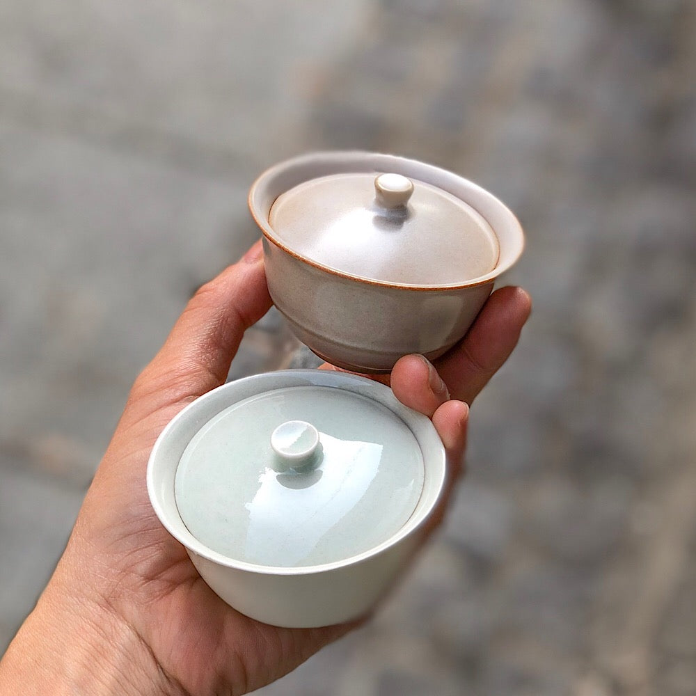 Mini Porzellan Gaiwan Grün 40 ml aus China kaufen | TEEWALD – Teewald
